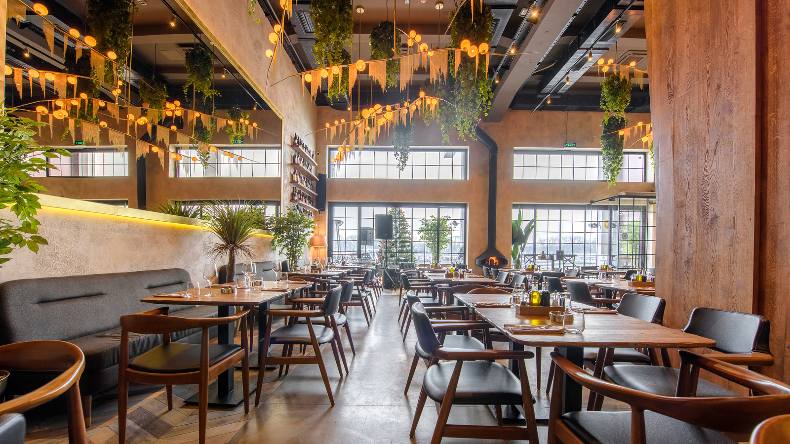 Why The Cost Of Eating Out Will Likely Continue To Increase