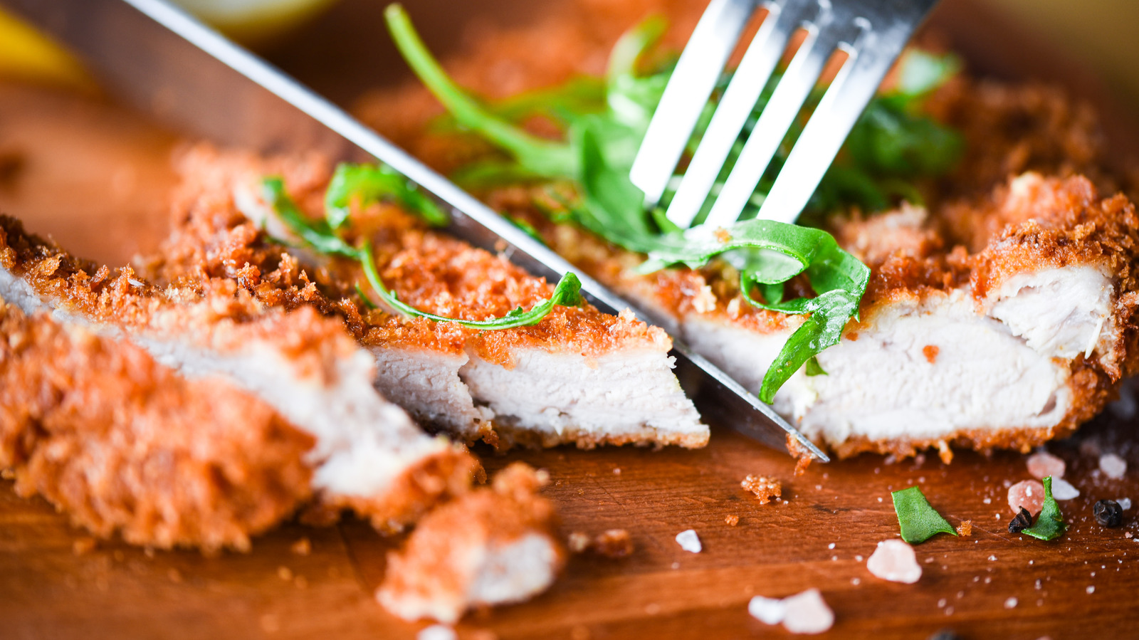 Why You Should Chill Breaded Chicken Before Cooking