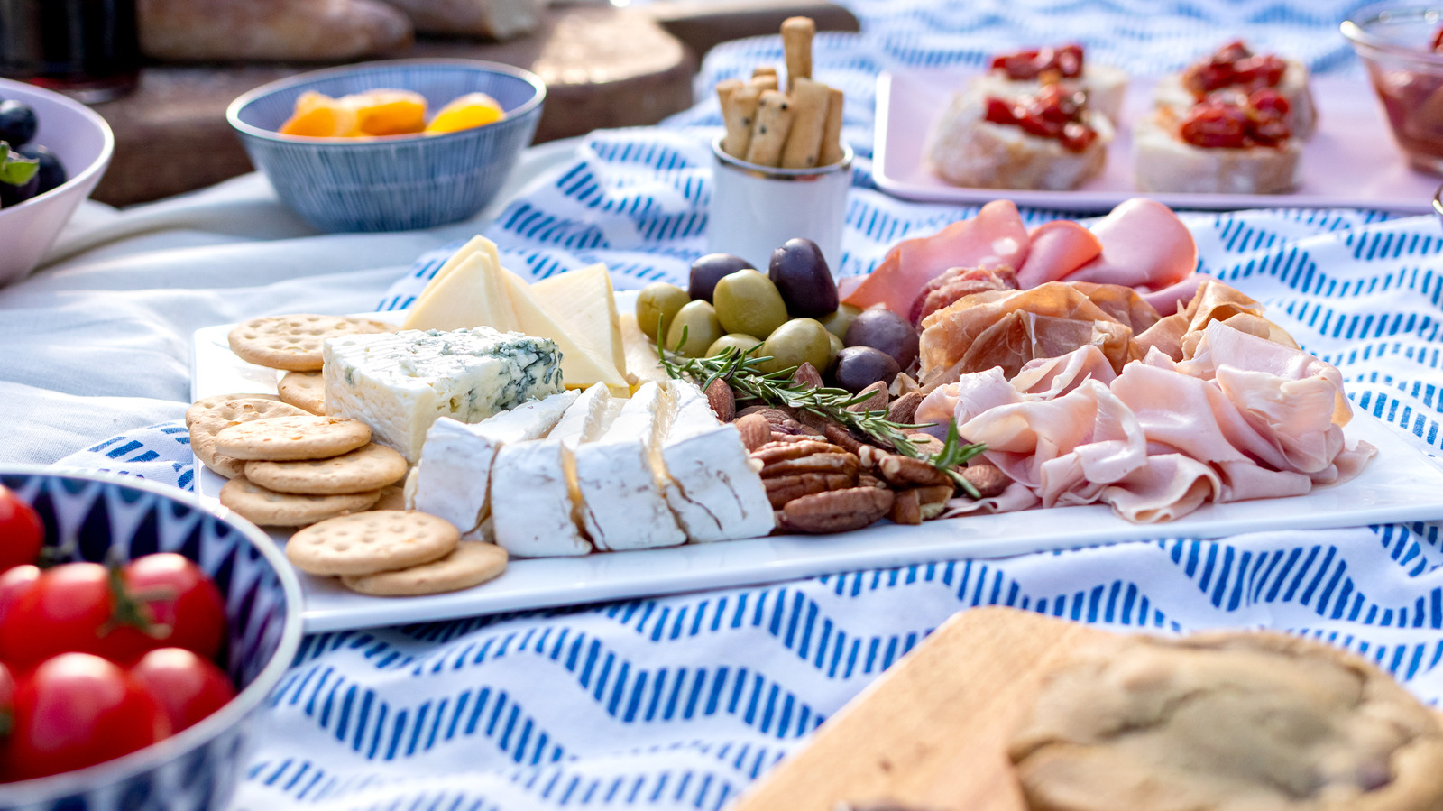 Why You Should Think Twice Before Packing Cheese For A Picnic