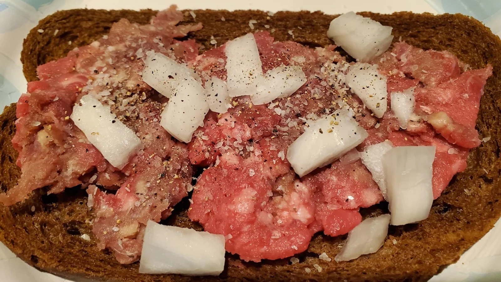 Wisconsin's Cannibal Sandwiches Are A Long-Standing Tradition