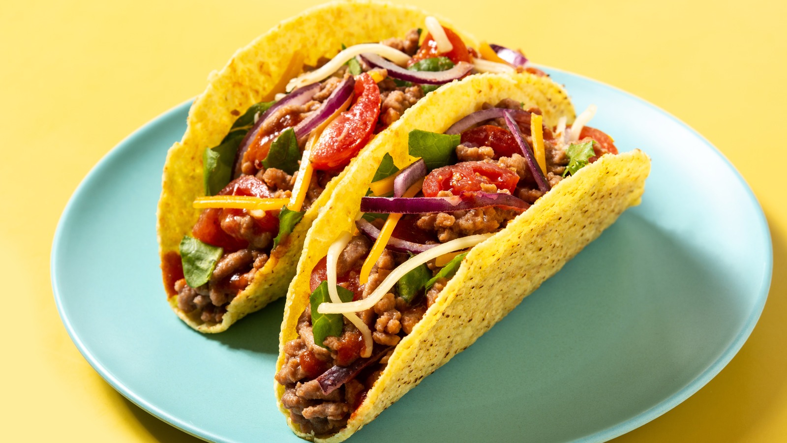 You Should Consider Adding Oatmeal To Your Taco Meat. Here's Why